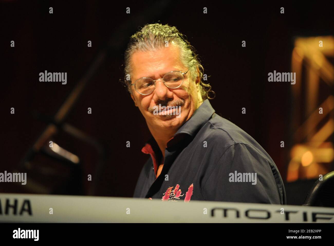 Keyboardist Chick Corea of Return to Forever performs at the Fillmore ...