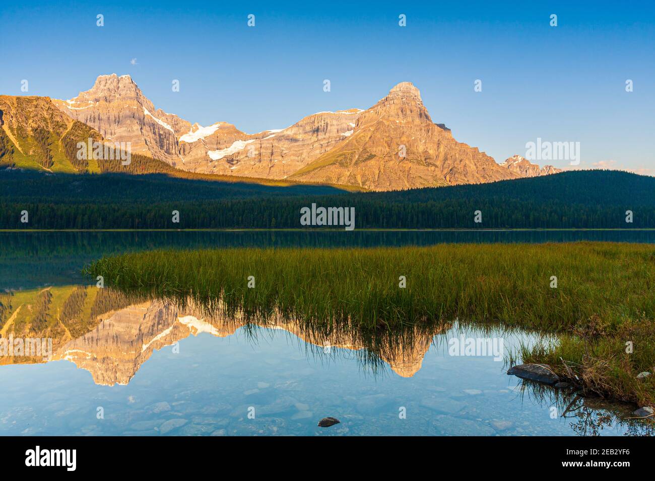 Howse Peak relected in Waterfowl Lake in Banff National Park, Alberta ...