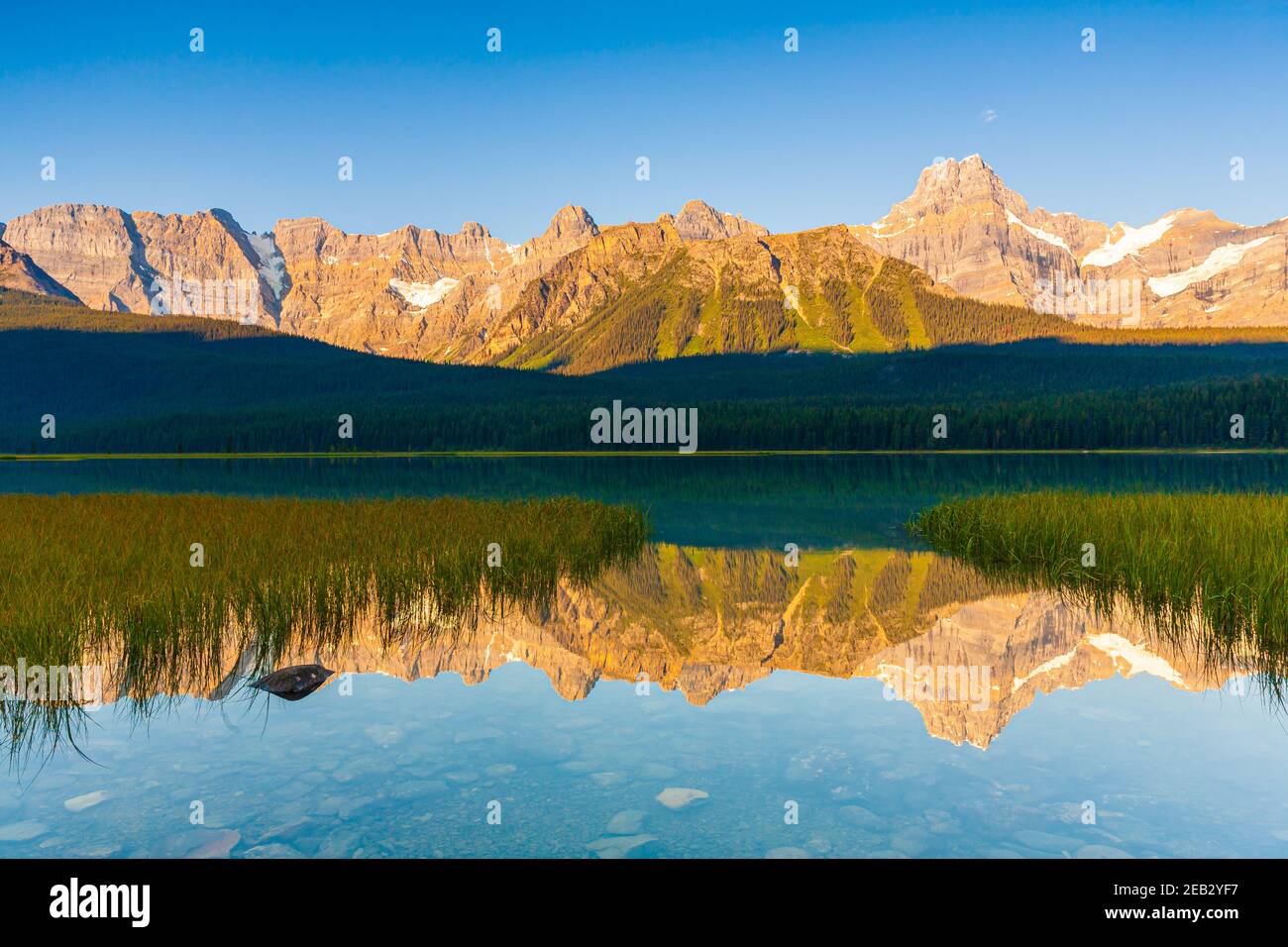 Howse Peak relected in Waterfowl Lake in Banff National Park, Alberta ...