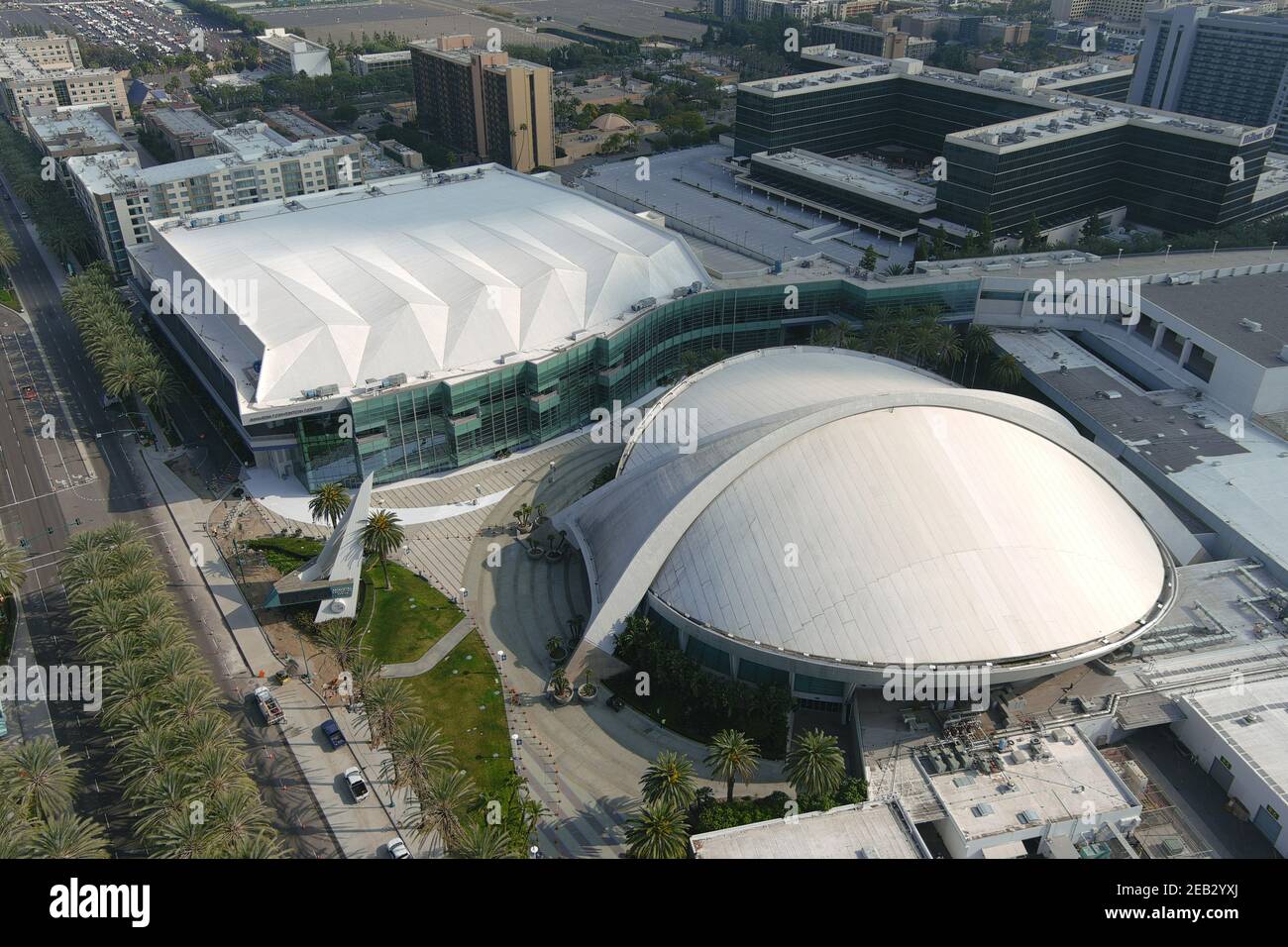 Aerial of los angeles convention center hi-res stock photography and ...