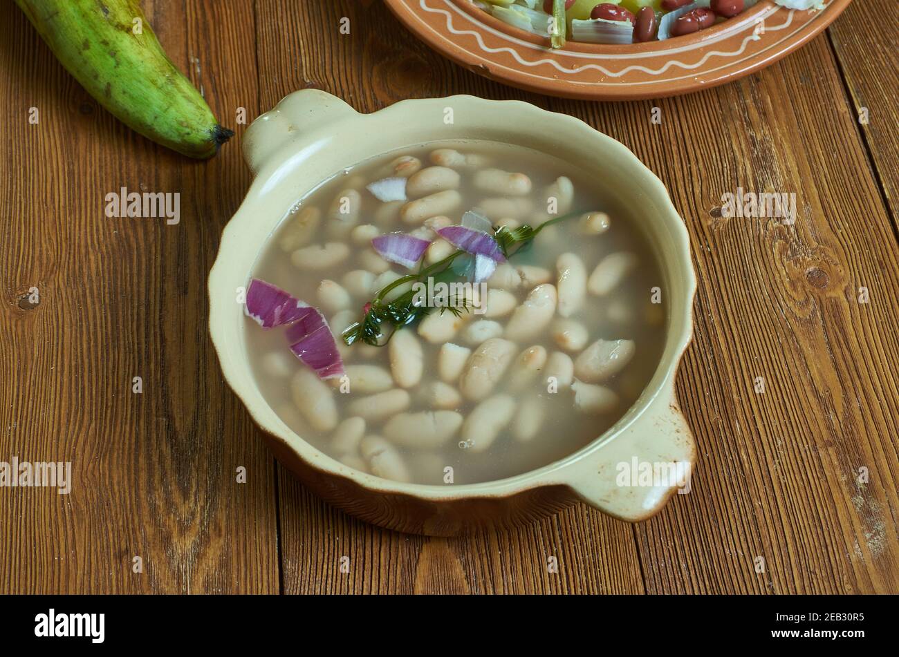 Traditional Dutch Brown Bean Soup close up Stock Photo - Alamy