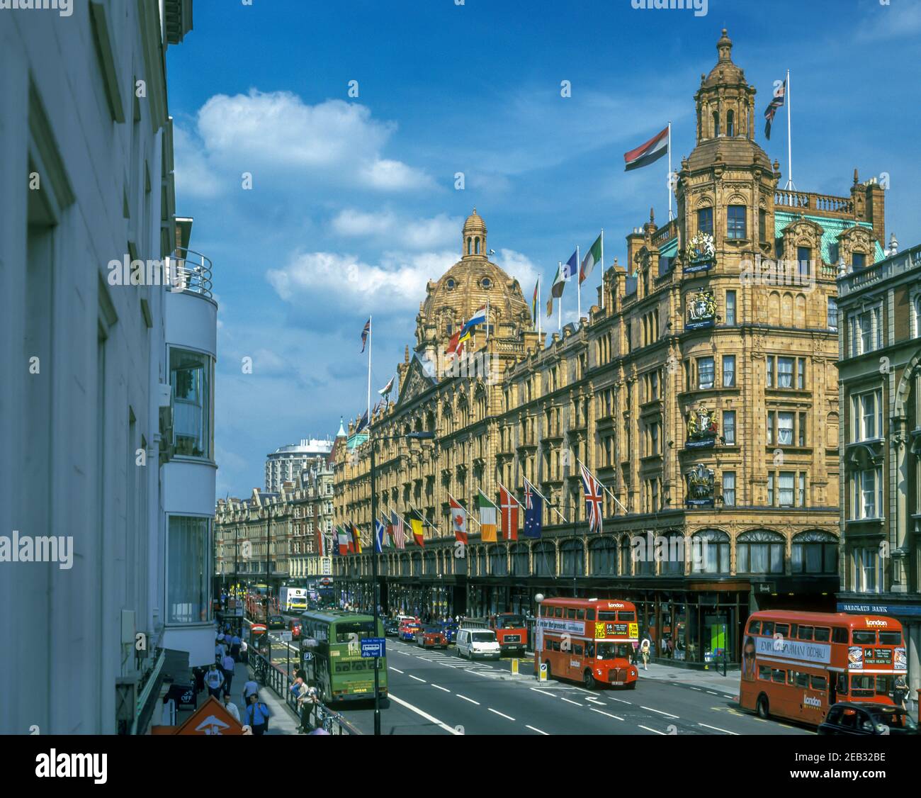 Vintage london department stores hi-res stock photography and images ...