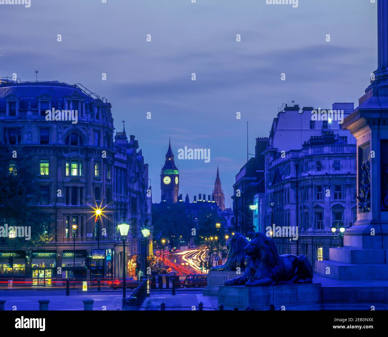 1990s london street hi-res stock photography and images - Alamy