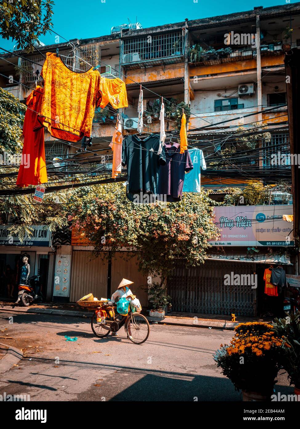 Hanoi daily life Stock Photo - Alamy