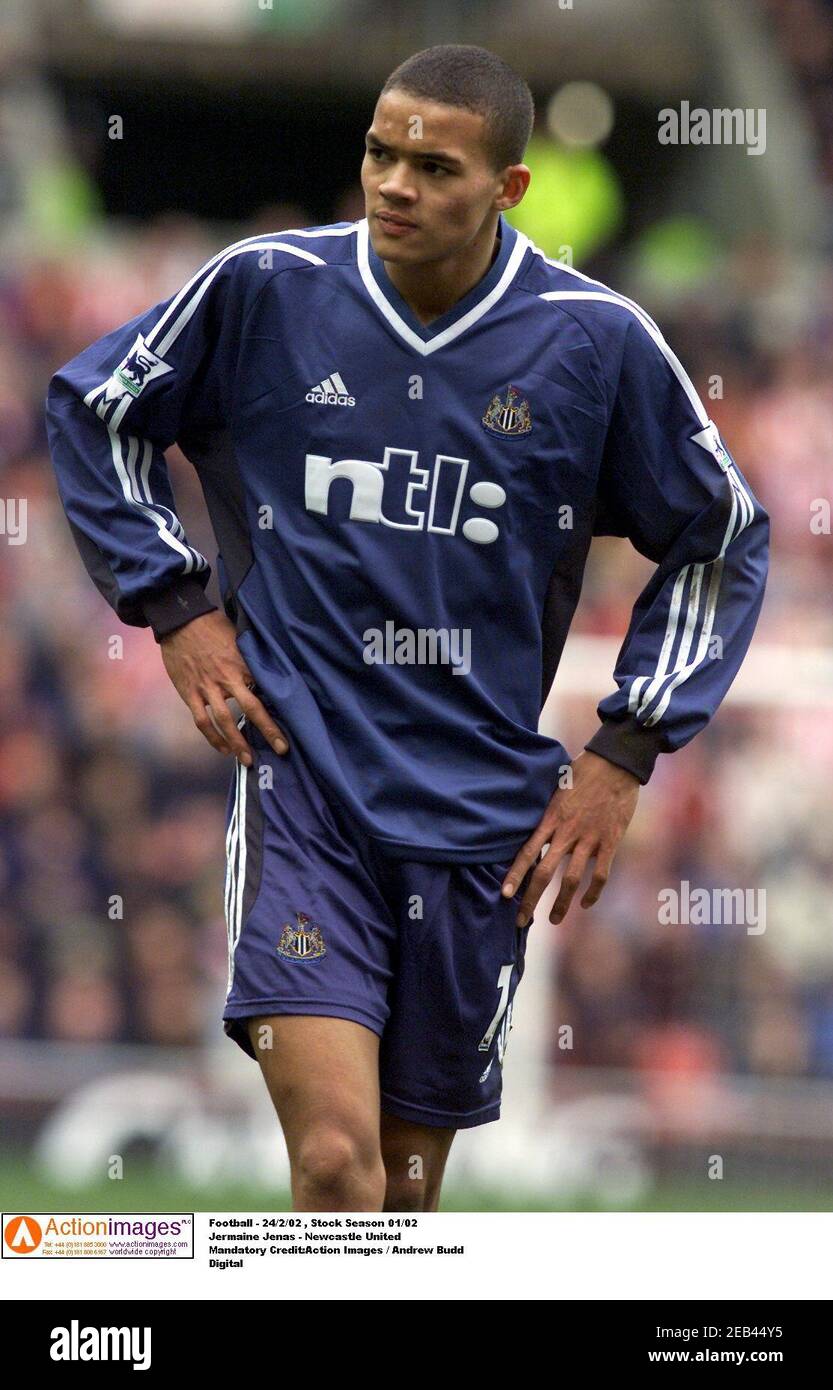 Sport football action jermaine jenas hi-res stock photography and ...