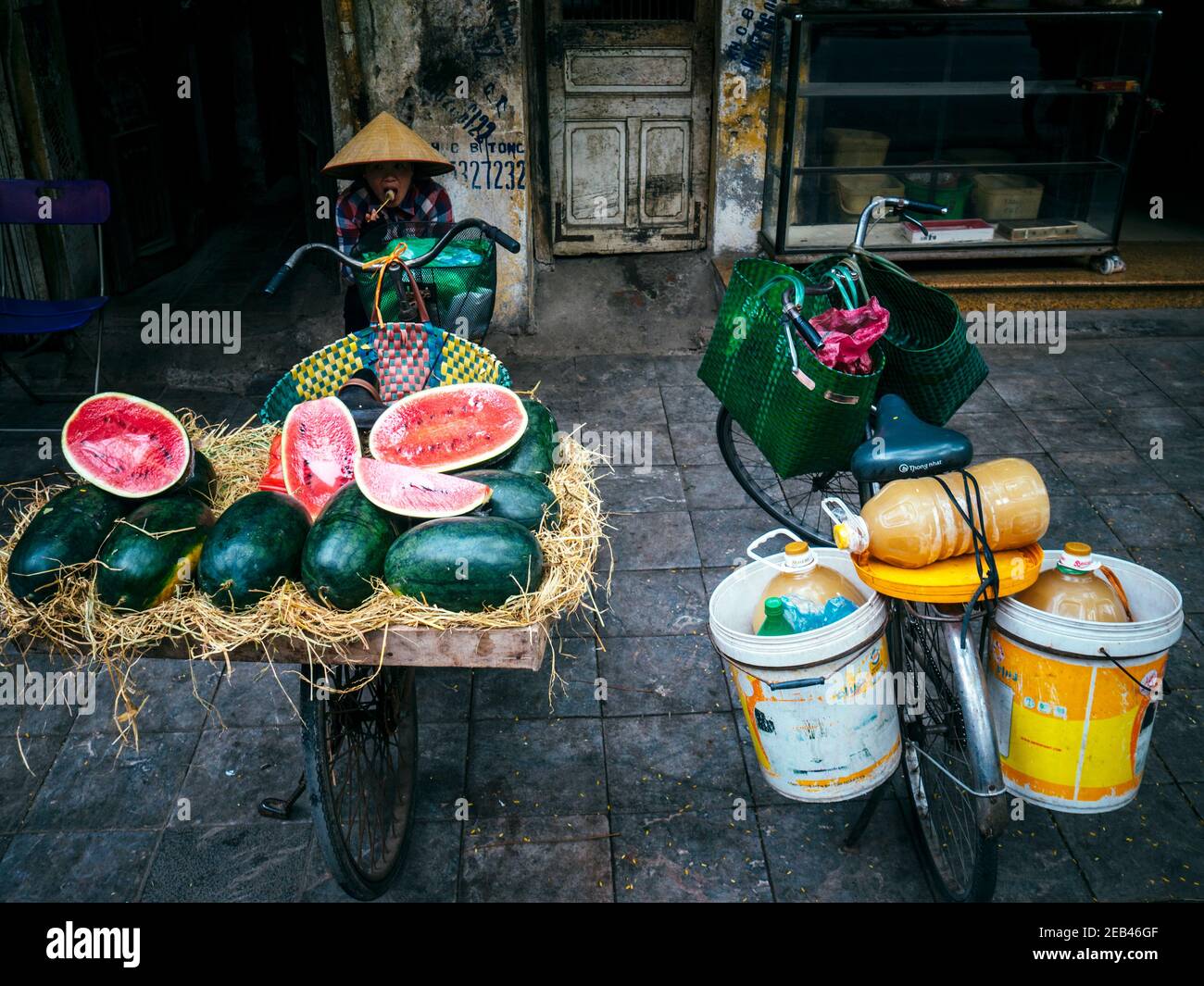 Hanoi daily life Stock Photo - Alamy