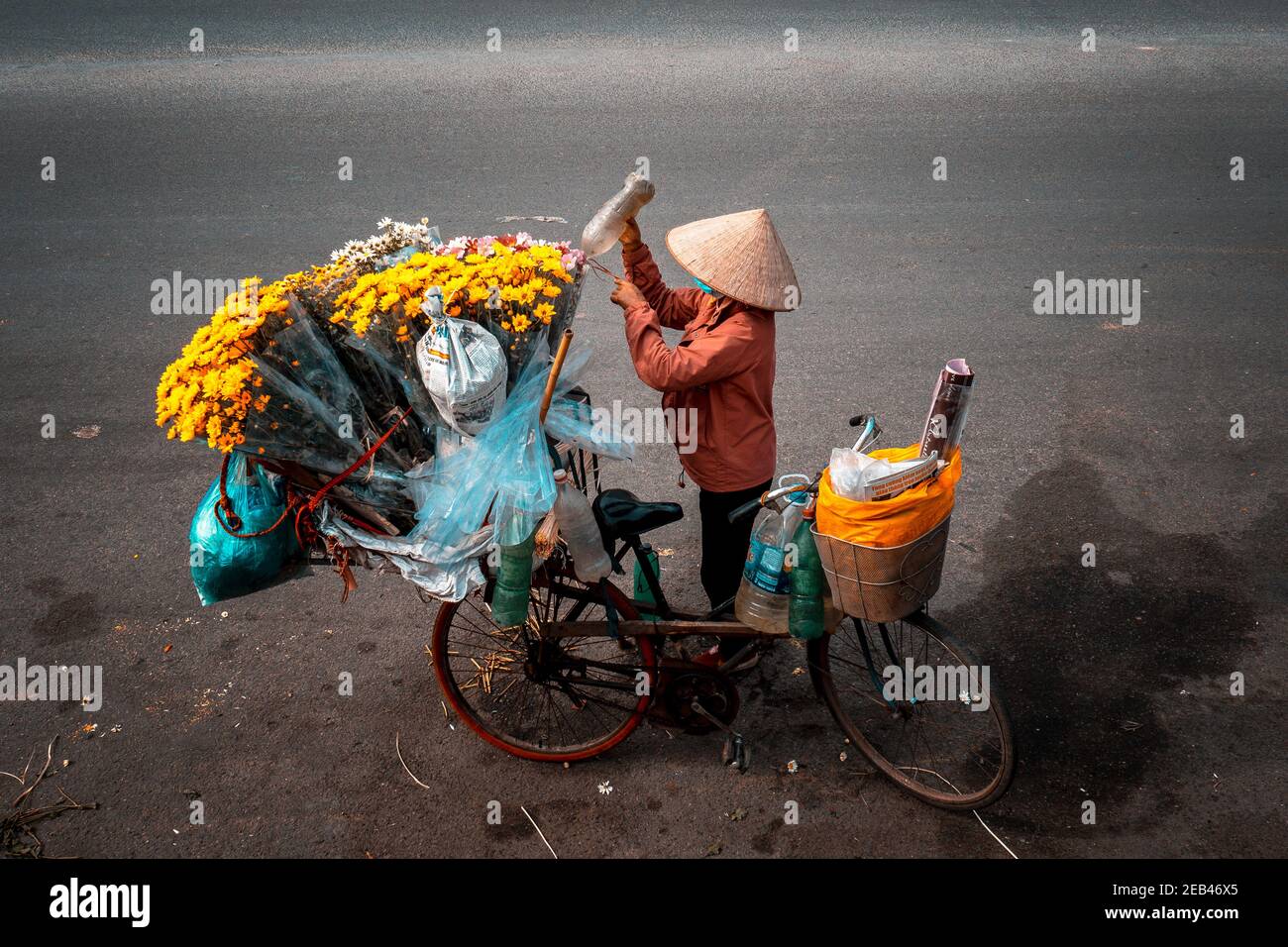 Hanoi daily life Stock Photo - Alamy