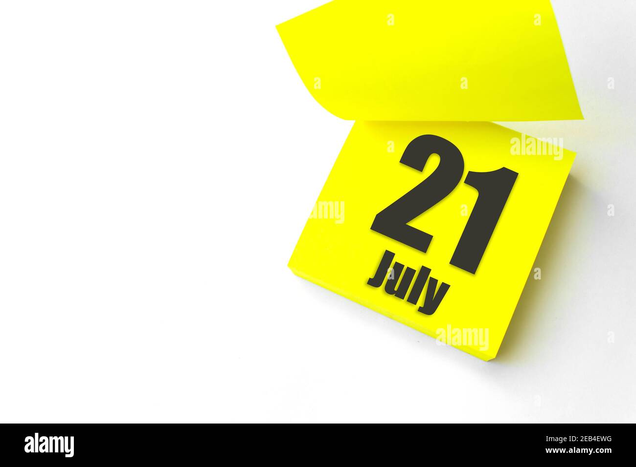 July 21st . Day 21 of month, Calendar date. Close-Up Blank Yellow paper ...