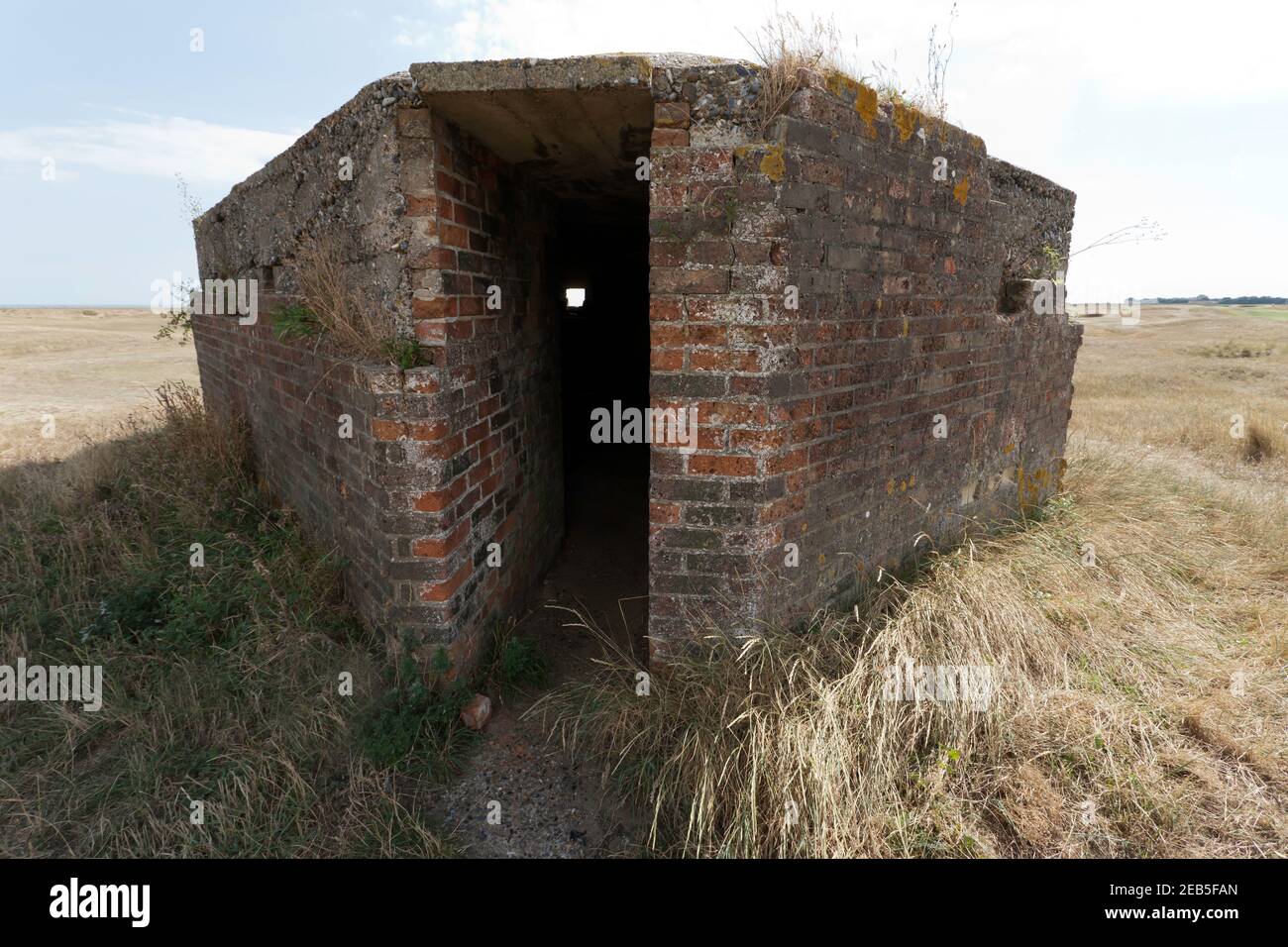 Old wwii pill box hi-res stock photography and images - Alamy