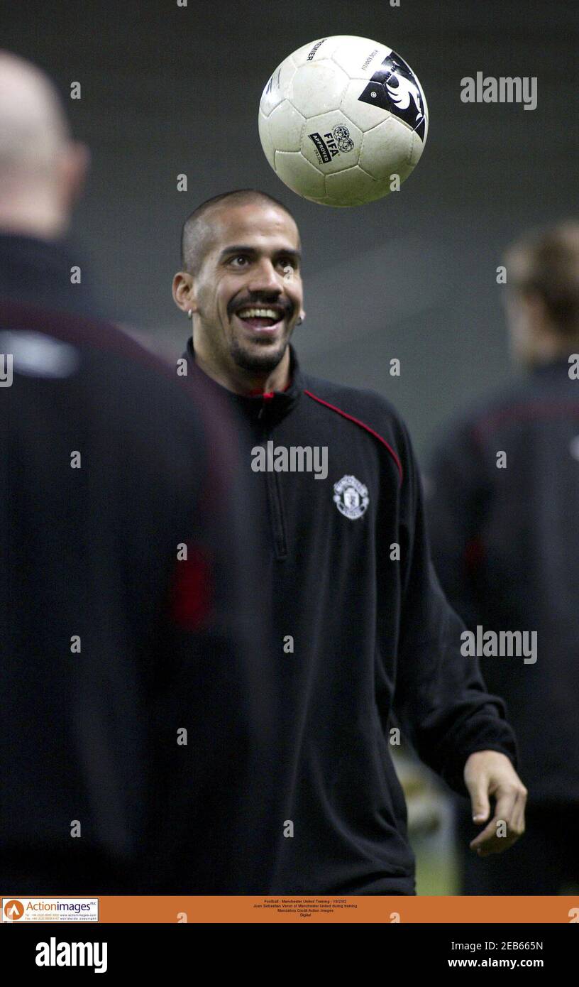 Juan sebastian veron of manchester united hi-res stock photography and ...