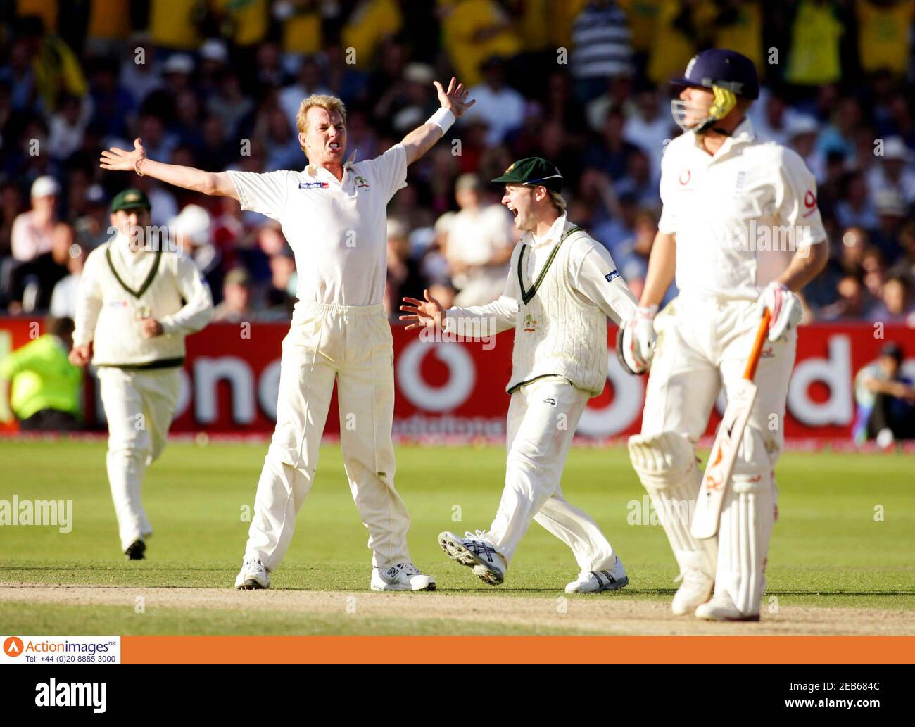 Brett lee and andrew flintoff 2005 hi-res stock photography and images ...