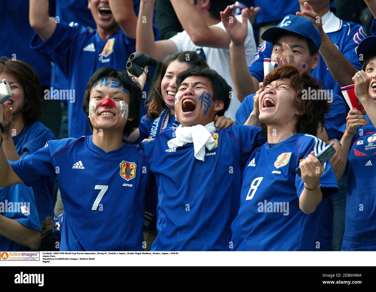 Sport football fifa world cup 2002 fans hi-res stock photography and ...