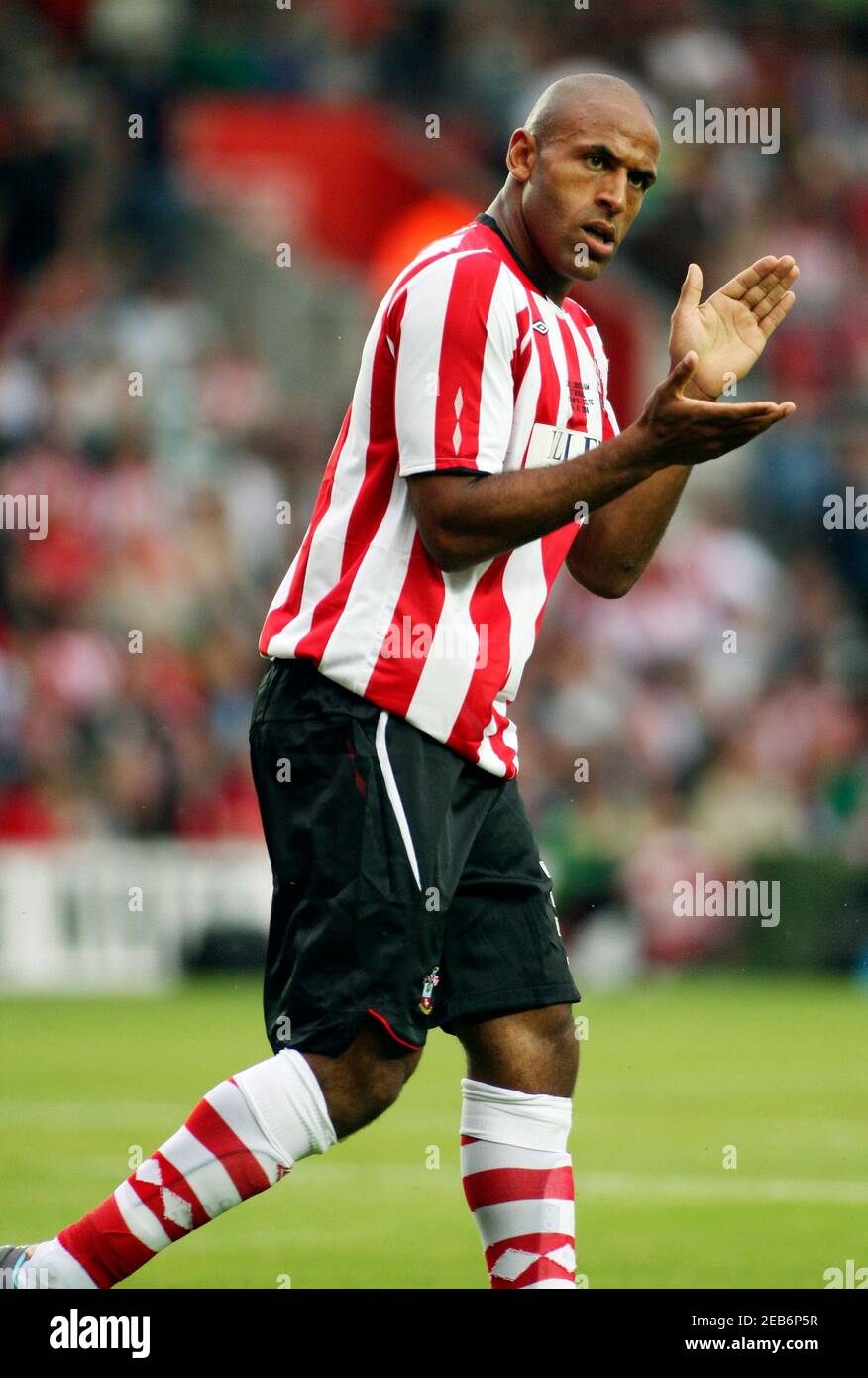 Wayne Thomas High Resolution Stock Photography and Images - Alamy