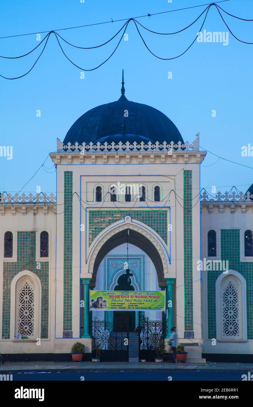 Medan great mosque hi-res stock photography and images - Alamy