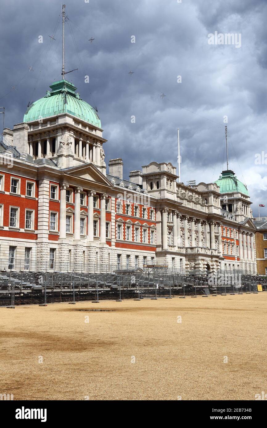 London landmark, UK - Admiralty House and rain clouds Stock Photo - Alamy