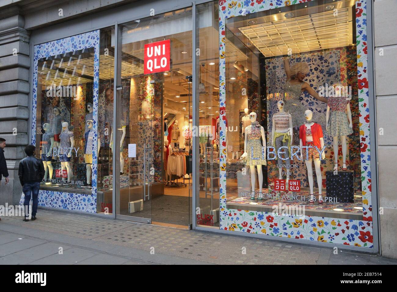Uniqlo London High Resolution Stock Photography and Images - Alamy