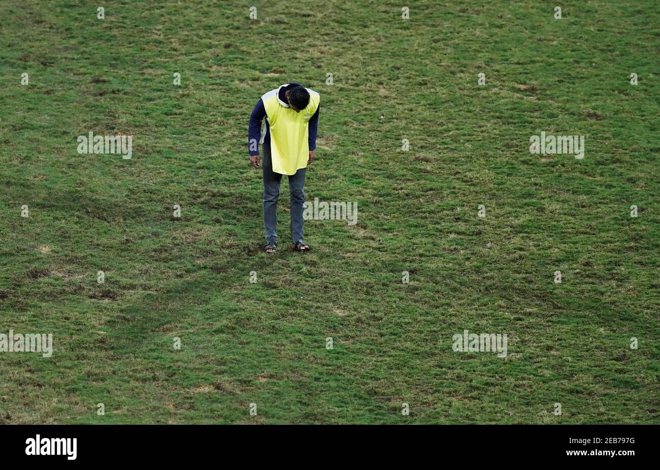 Football ground maintenance hi-res stock photography and images - Alamy