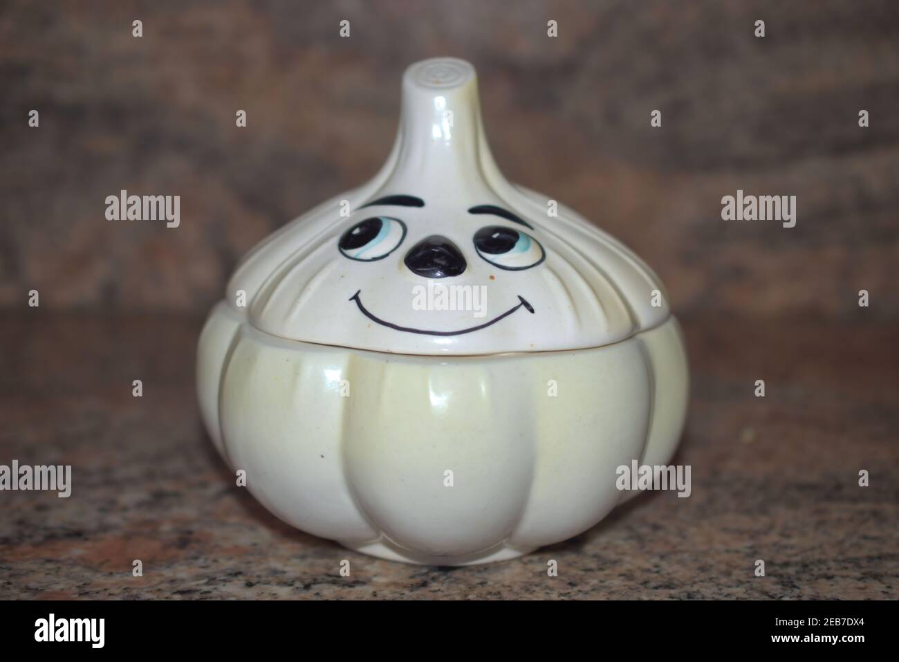 Pot face hi-res stock photography and images - Alamy