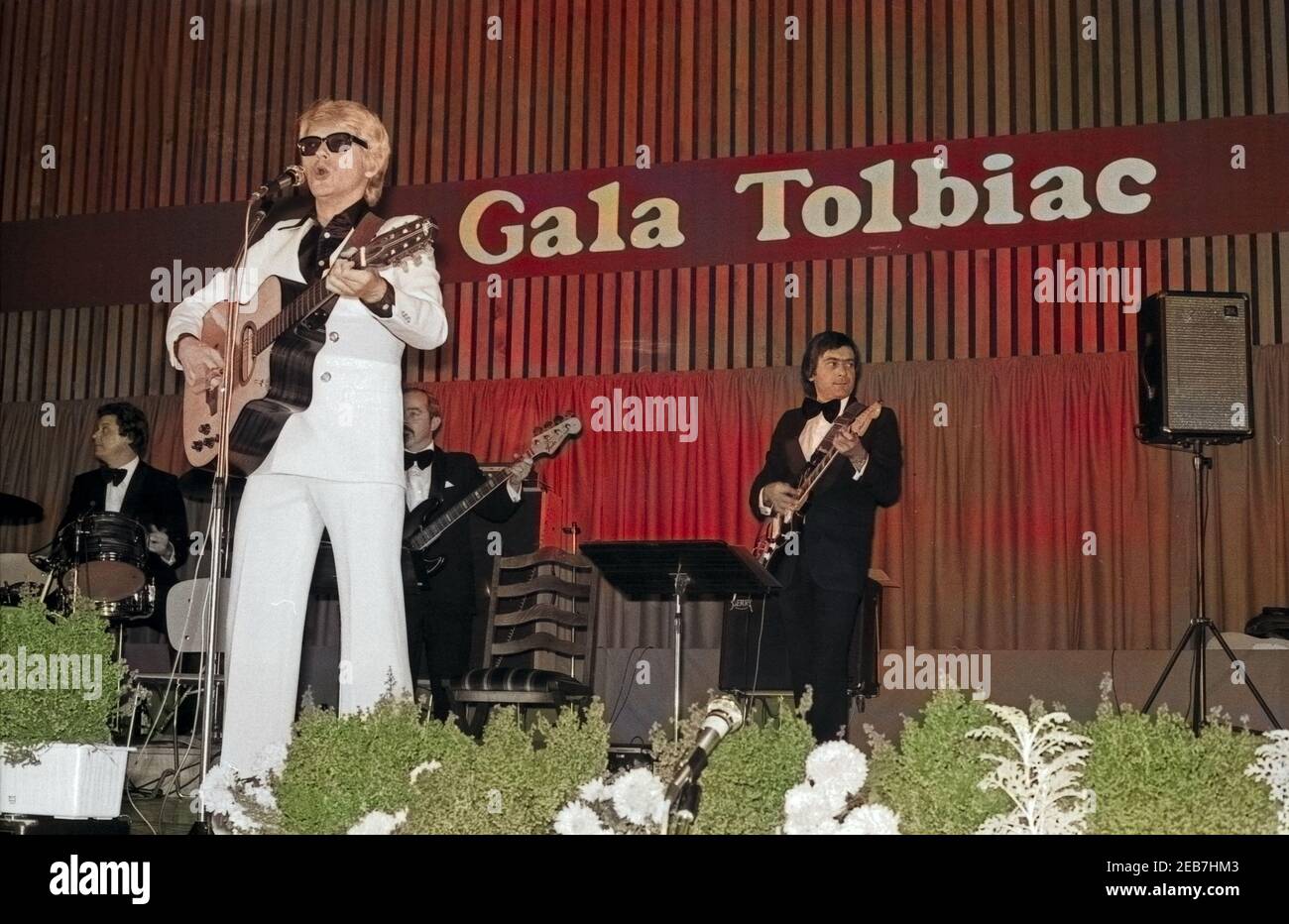 Der deutsche Sänger Heino bei einem Auftritt bei der Gala Tolbiac ...