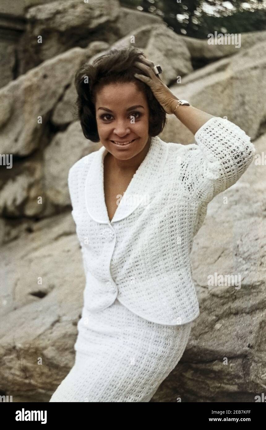 Die karibische Schlager- und Jazzsängerin Mona Baptiste, Deutschland ...