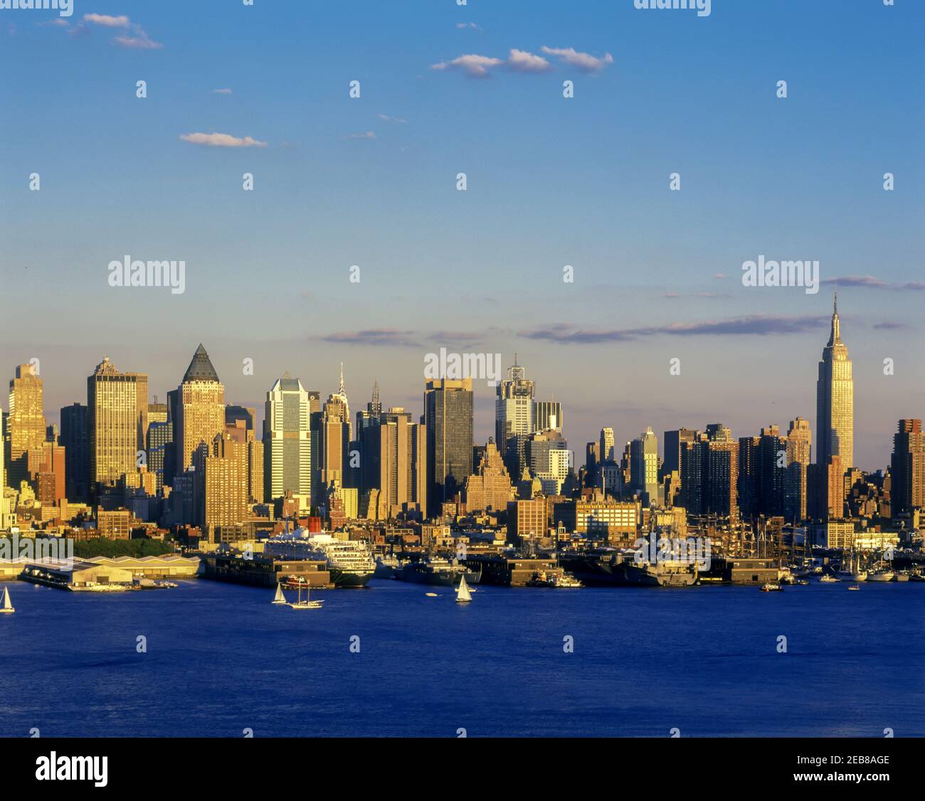 2000 new york city usa hi-res stock photography and images - Alamy