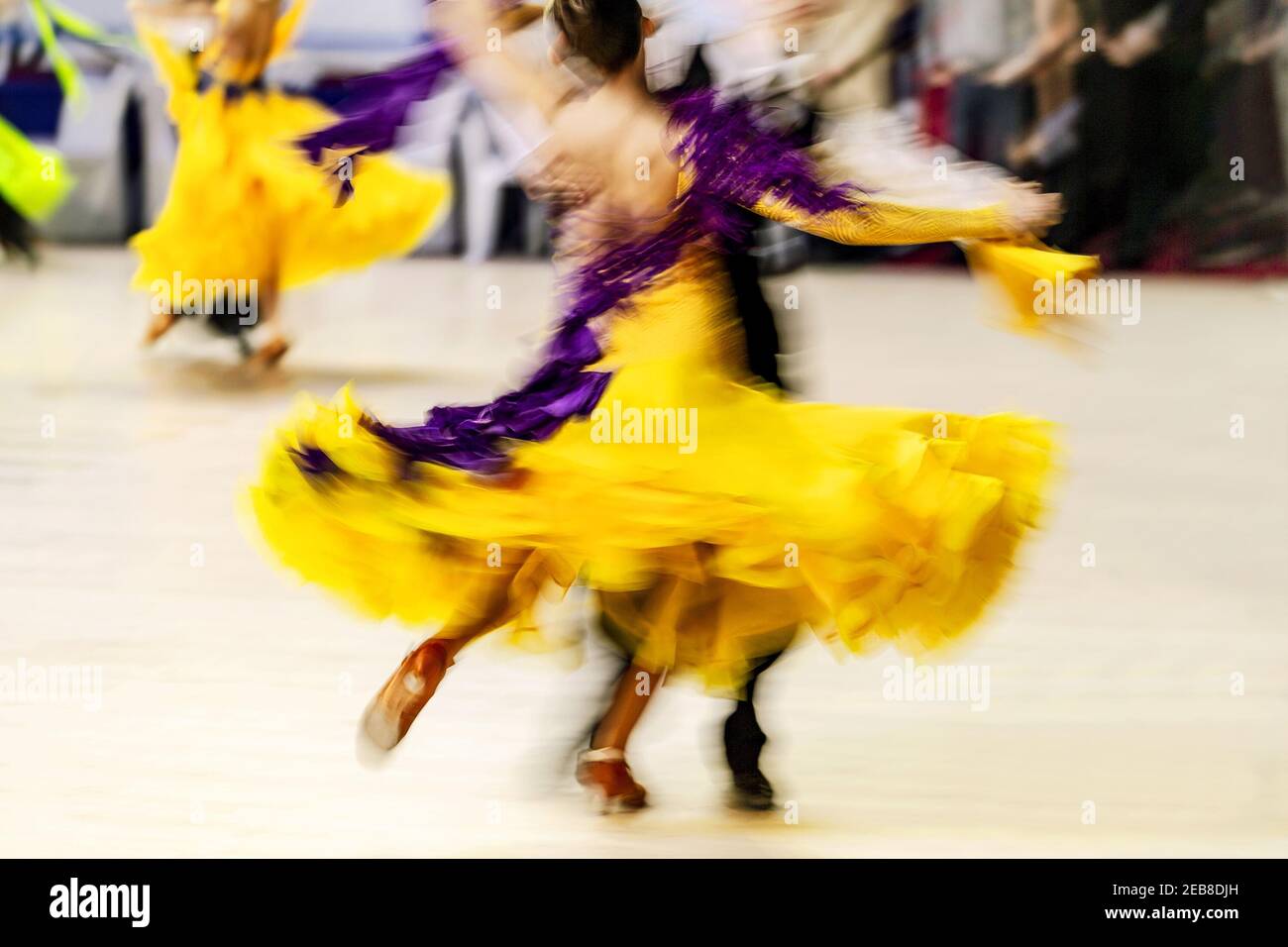 Dance motion blur hi-res stock photography and images - Alamy