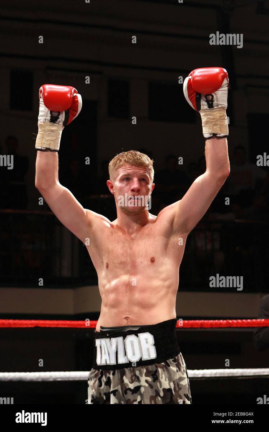 Peter deakin hi-res stock photography and images - Alamy