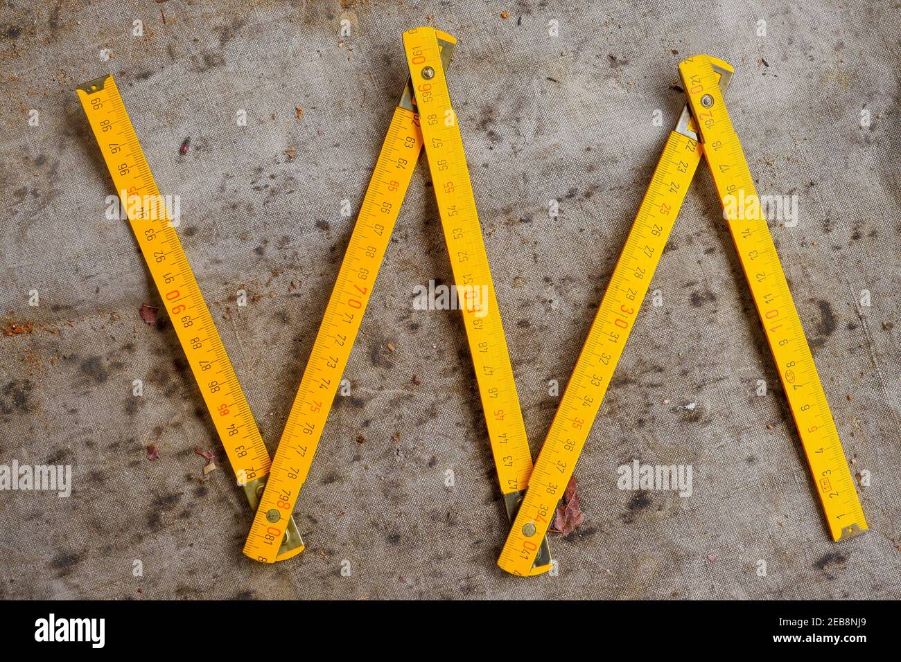 Lentgh folding meter hi-res stock photography and images - Alamy