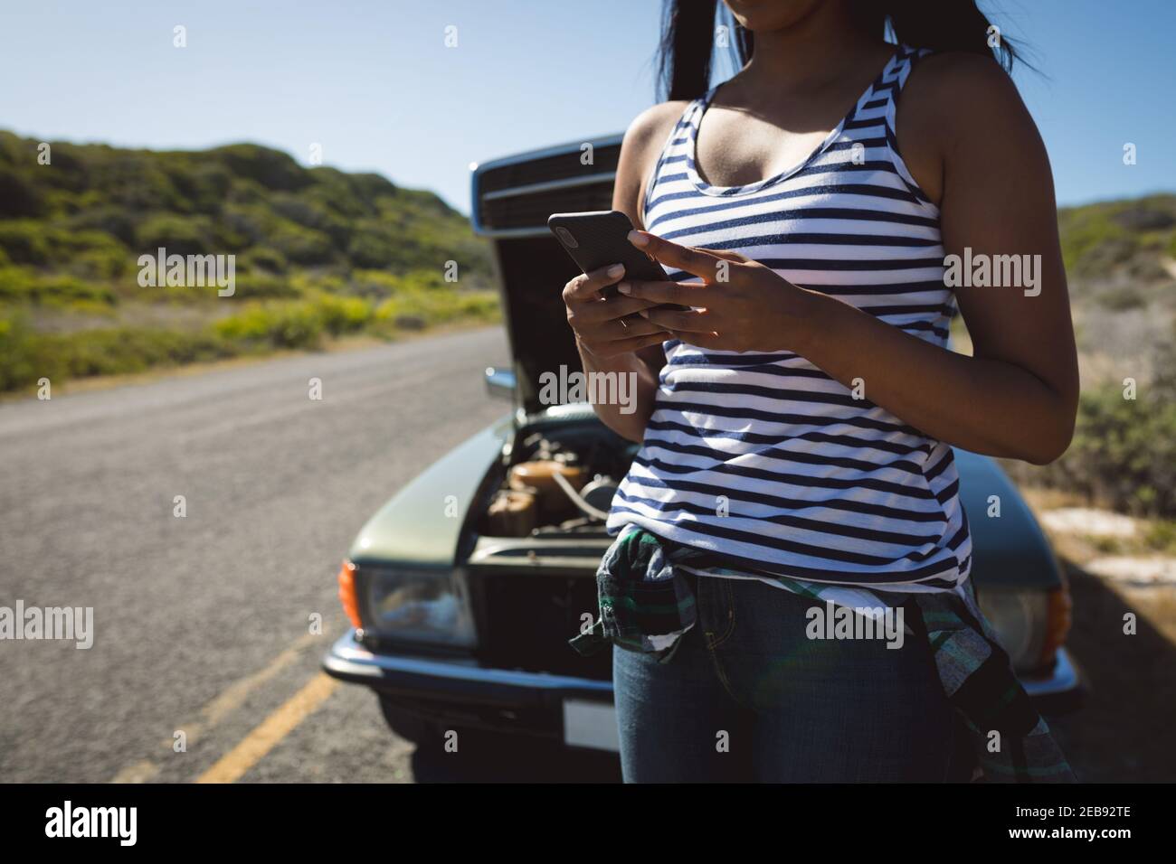 Car bonnet open hi-res stock photography and images - Alamy