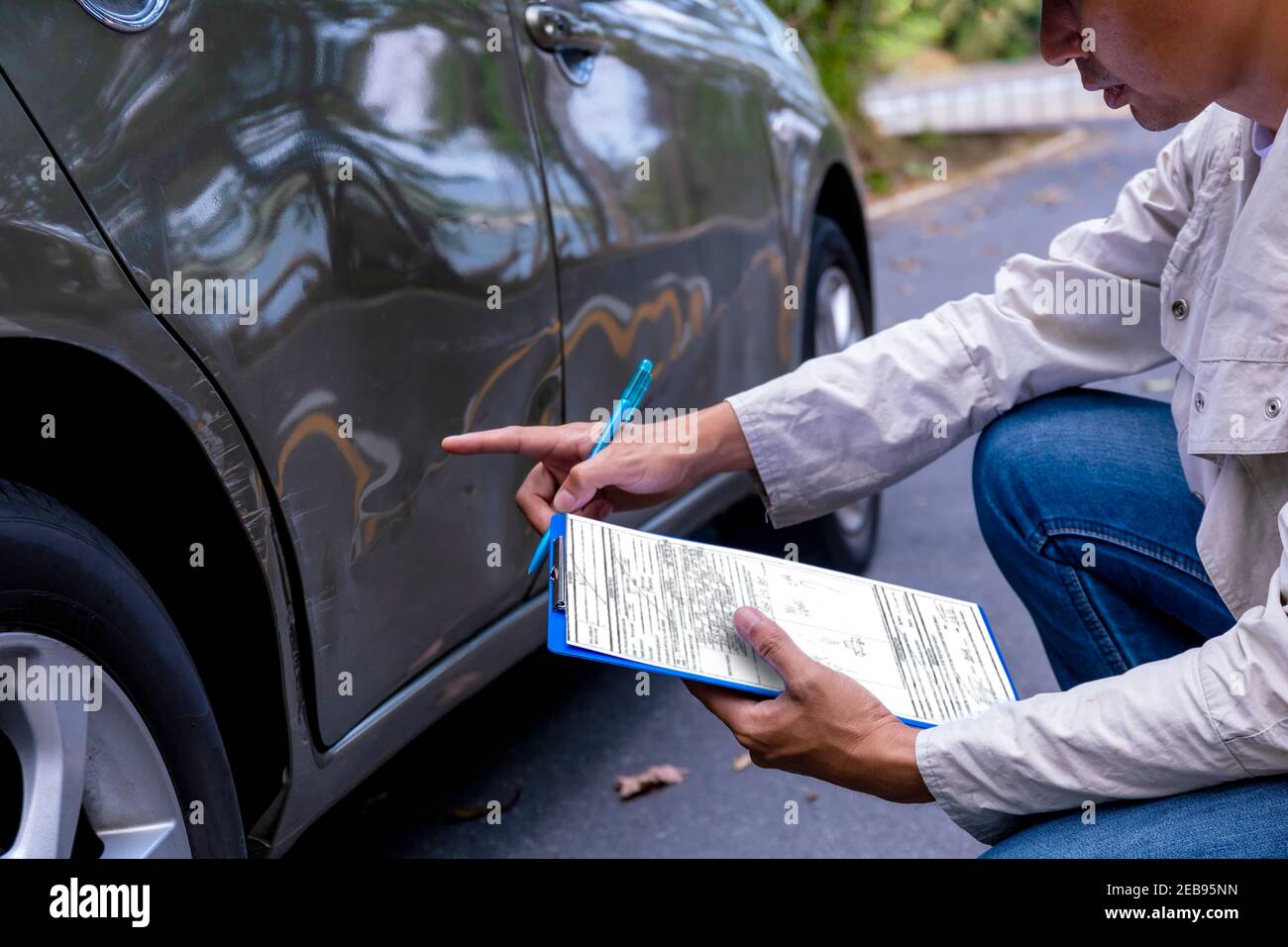 Check damage hi-res stock photography and images - Alamy