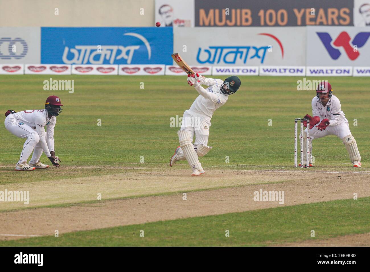 Tamim iqbal hi-res stock photography and images - Alamy