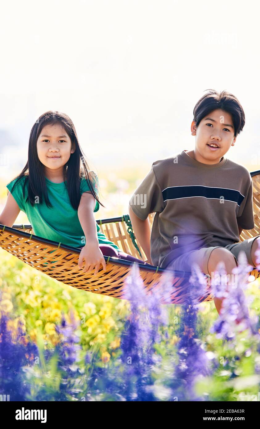 Outdoor summer day garden child hi-res stock photography and images - Alamy