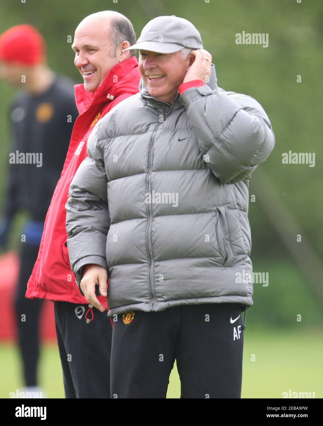Mike phelan sir alex ferguson hi-res stock photography and images - Alamy
