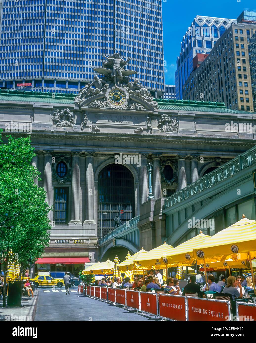 Warren cafe hi-res stock photography and images - Alamy