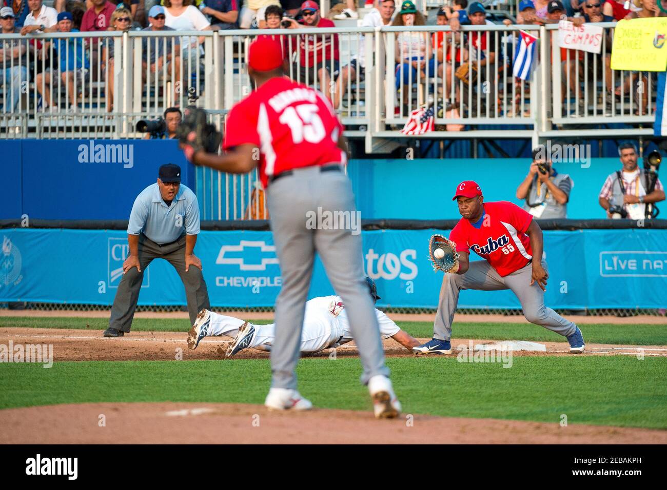 Freddy Alvarez High Resolution Stock Photography and Images - Alamy