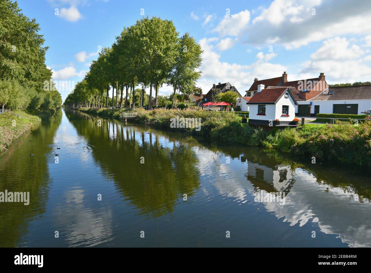 Onze lieve vrouwekerk damme hi-res stock photography and images - Alamy