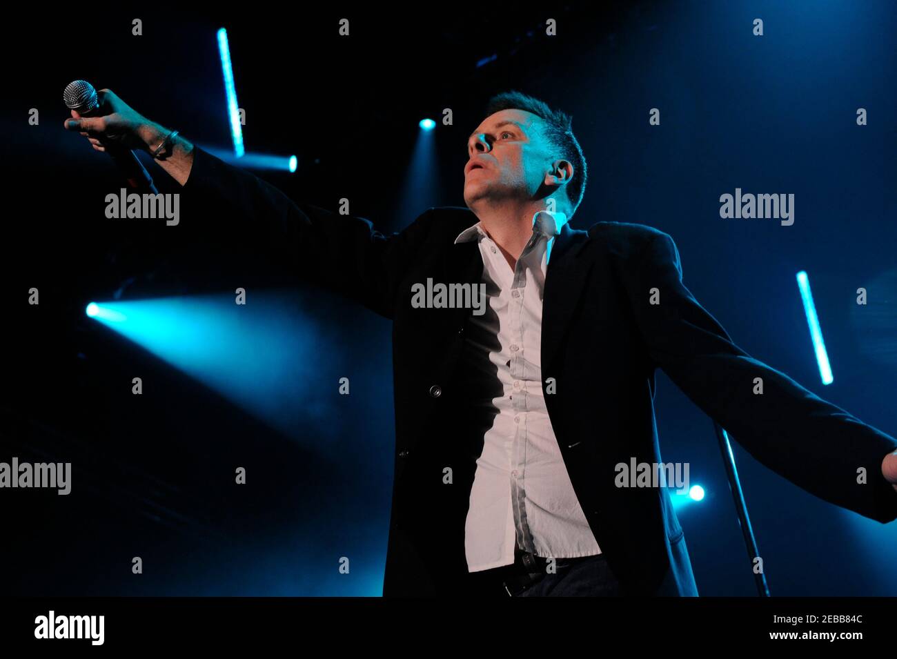 Deacon Blue, featuring Lorraine McIntosh & Ricky Ross Performing Live ...