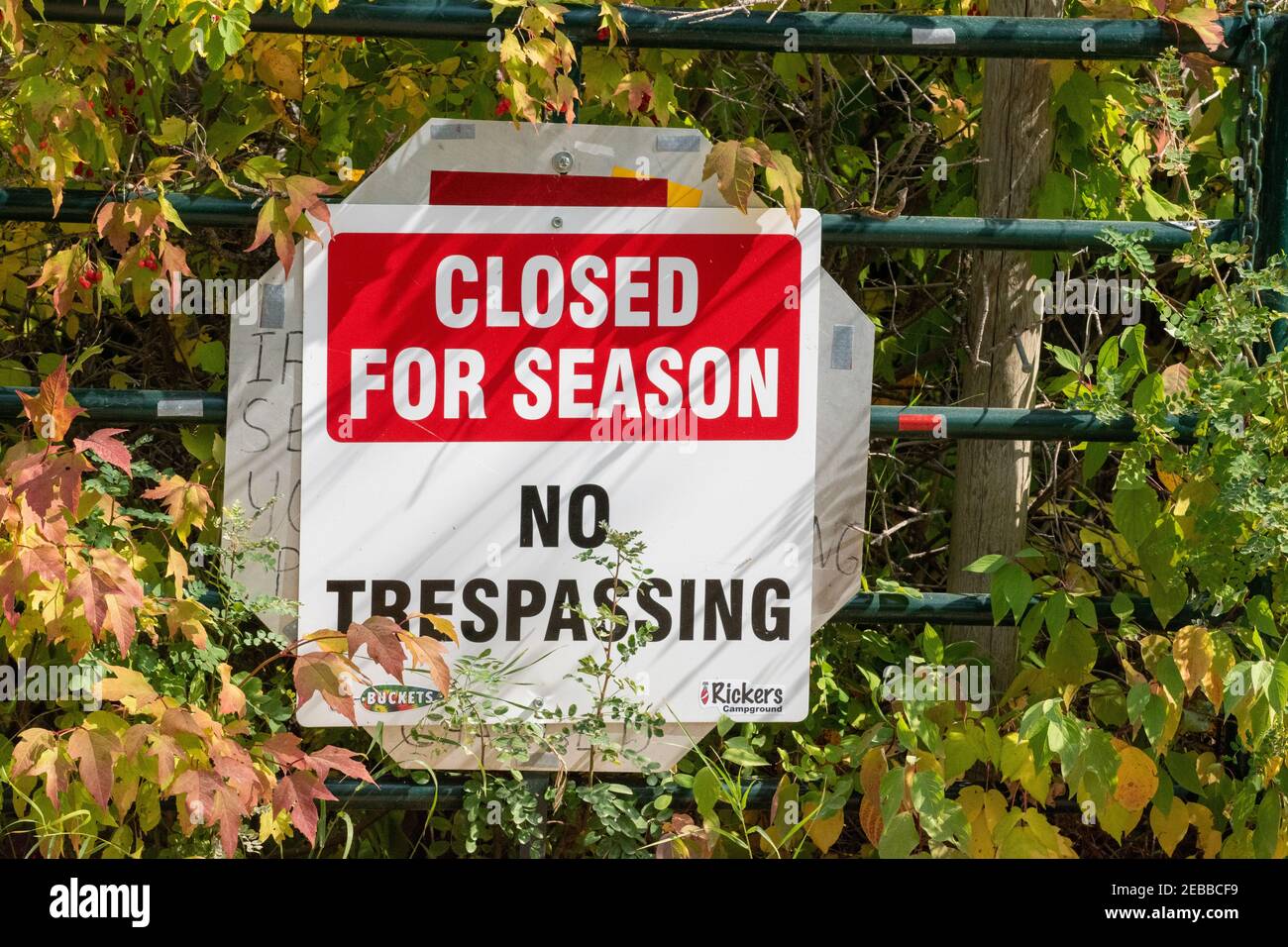 Closed for Season; No Trespassing Sign, Rickers Campground, Lake of the ...