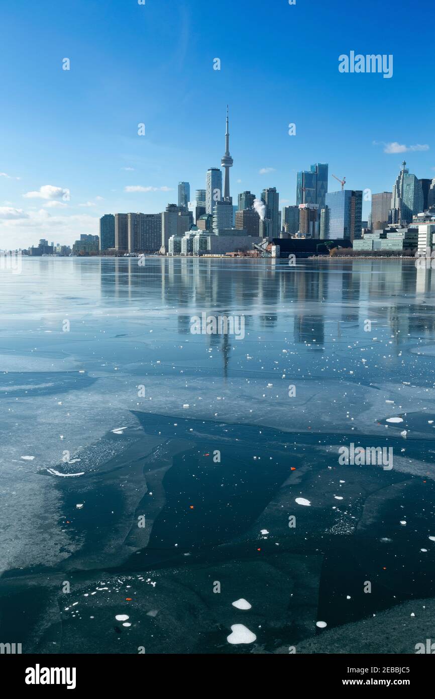 Canada toronto ice hi-res stock photography and images - Alamy