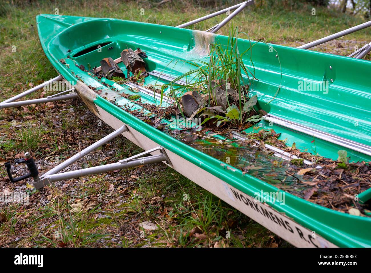 Racing shell hi-res stock photography and images - Alamy
