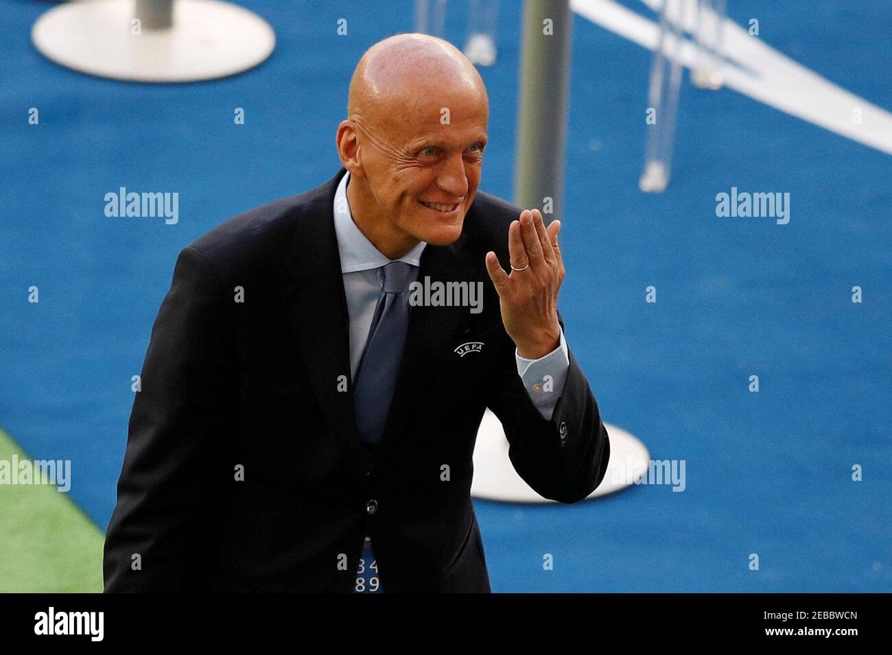Former referee pierluigi collina hi-res stock photography and images ...