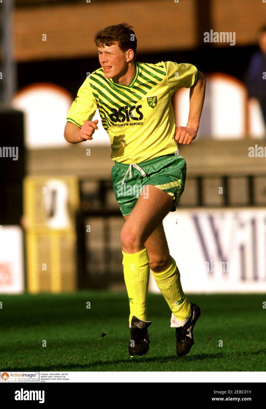 Robert taylor 90 hi-res stock photography and images - Alamy