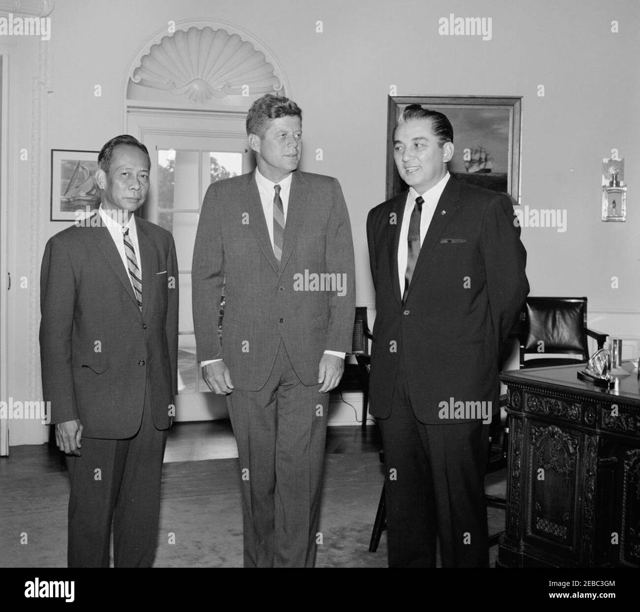 President Kennedy with Filipino Senator, Rogelio de la Rosa. President ...