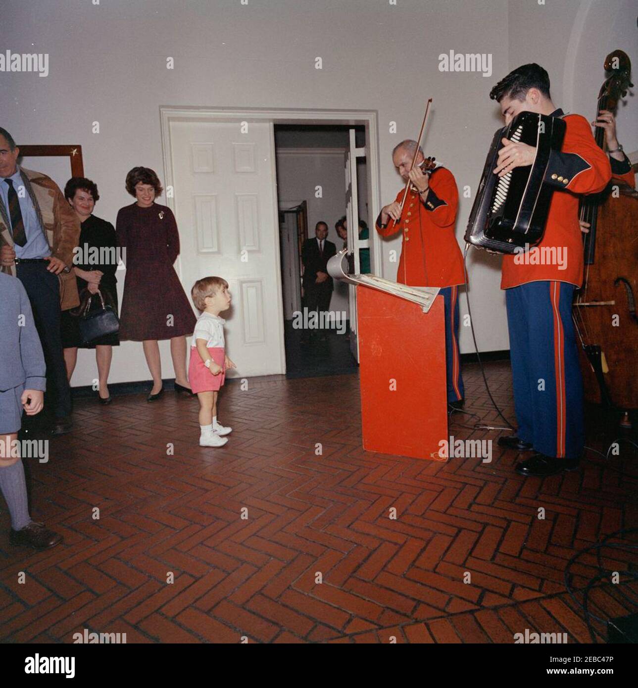 Birthday party for Caroline Kennedy and John F. Kennedy, Jr.. John F ...