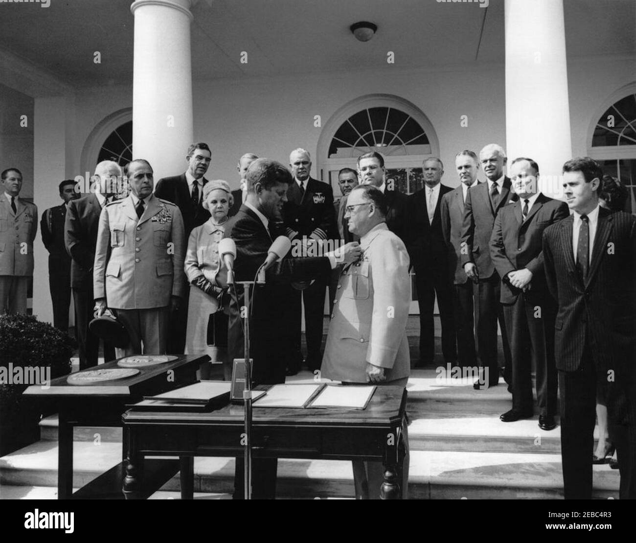 George r military service Black and White Stock Photos & Images - Alamy