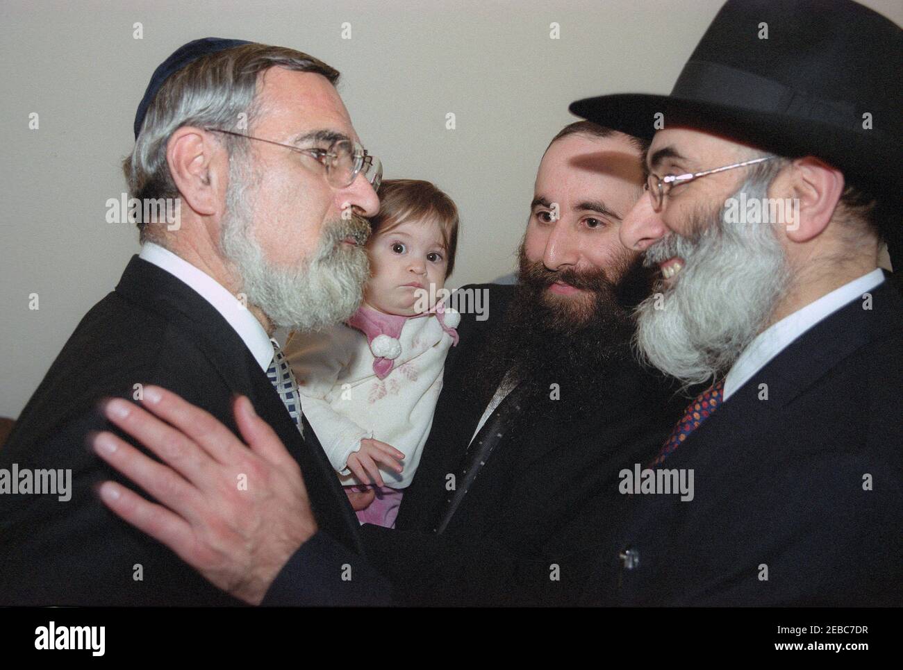 Chief rabbi jonathan sacks solihull hebrew congregation hi-res stock ...