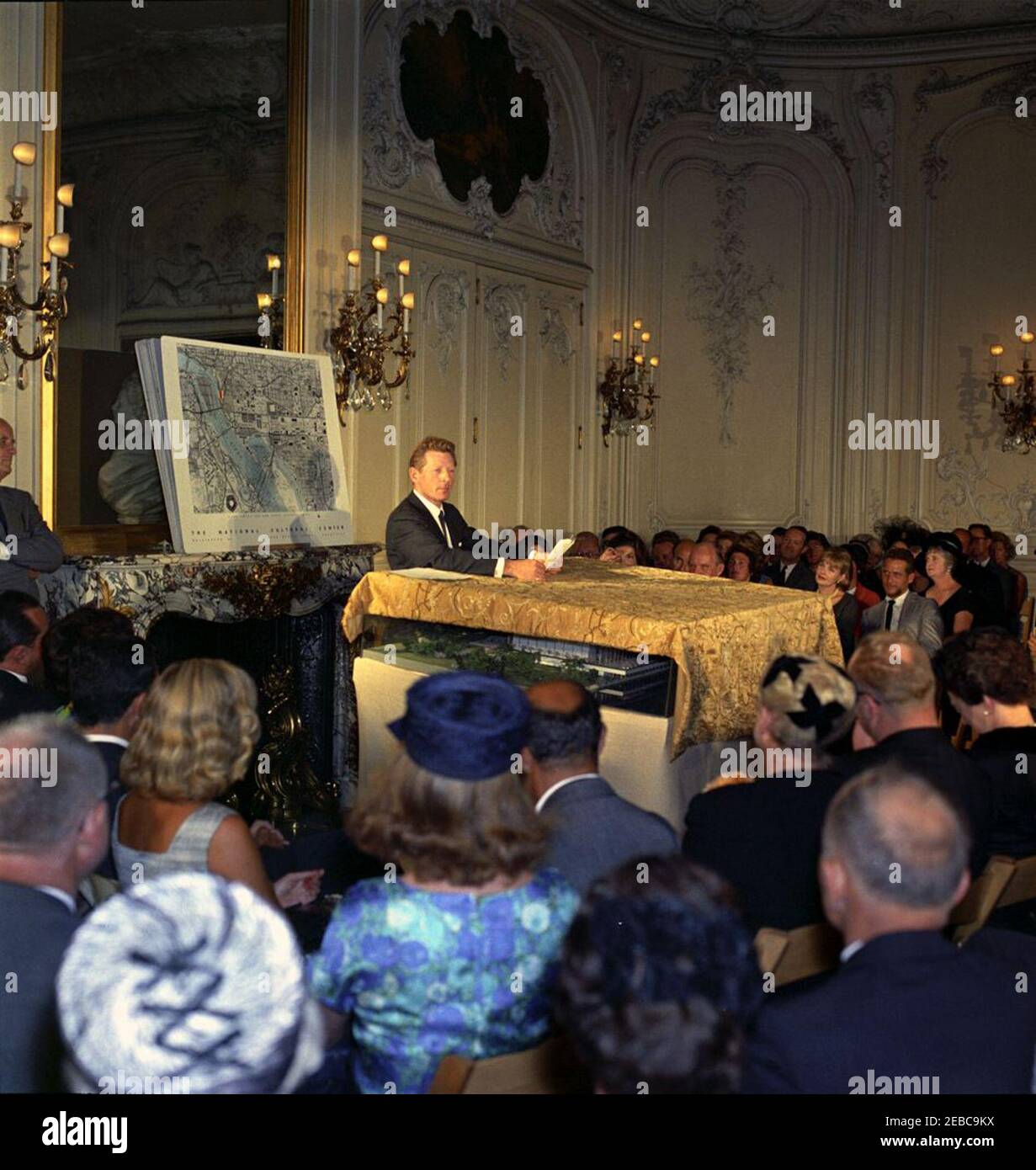 Edward durell stone hi-res stock photography and images - Alamy