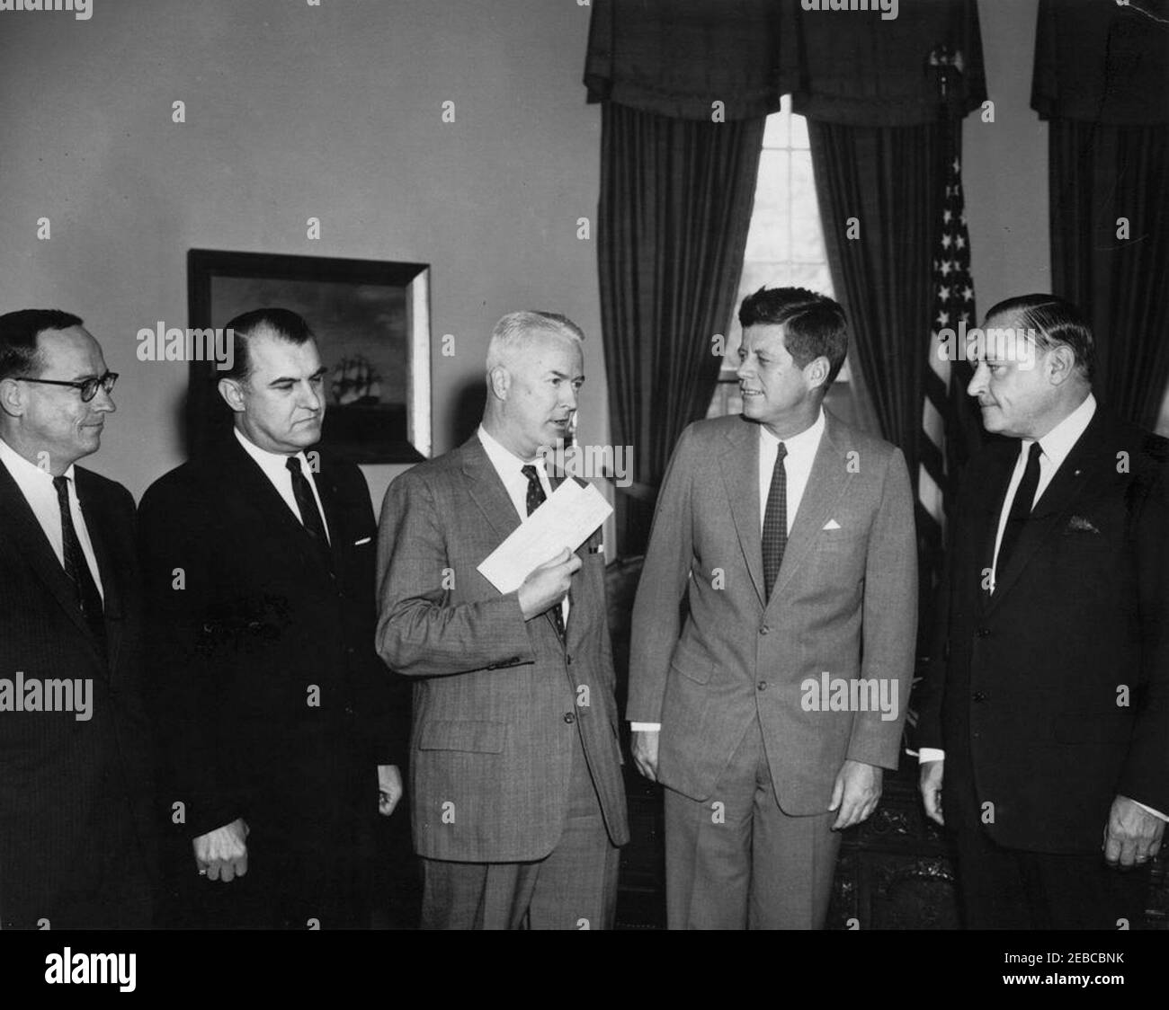 Mark sullivan hi-res stock photography and images - Alamy