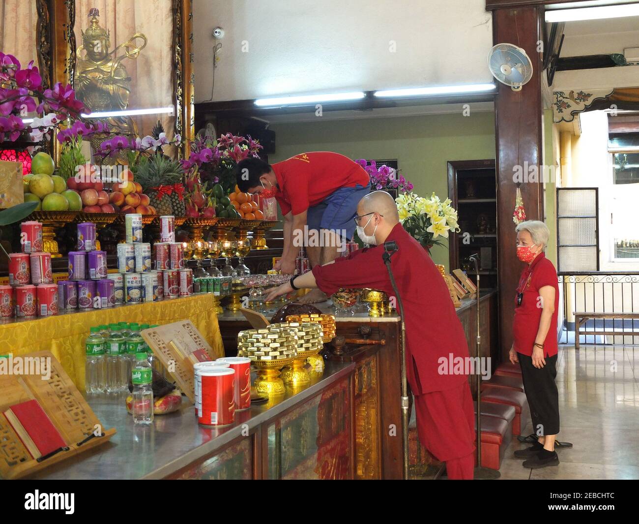 Helper virus hi-res stock photography and images - Alamy