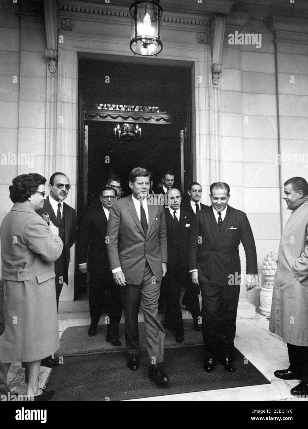 Luncheon in honor of President Kennedy, given by Jou00e3o Goulart ...